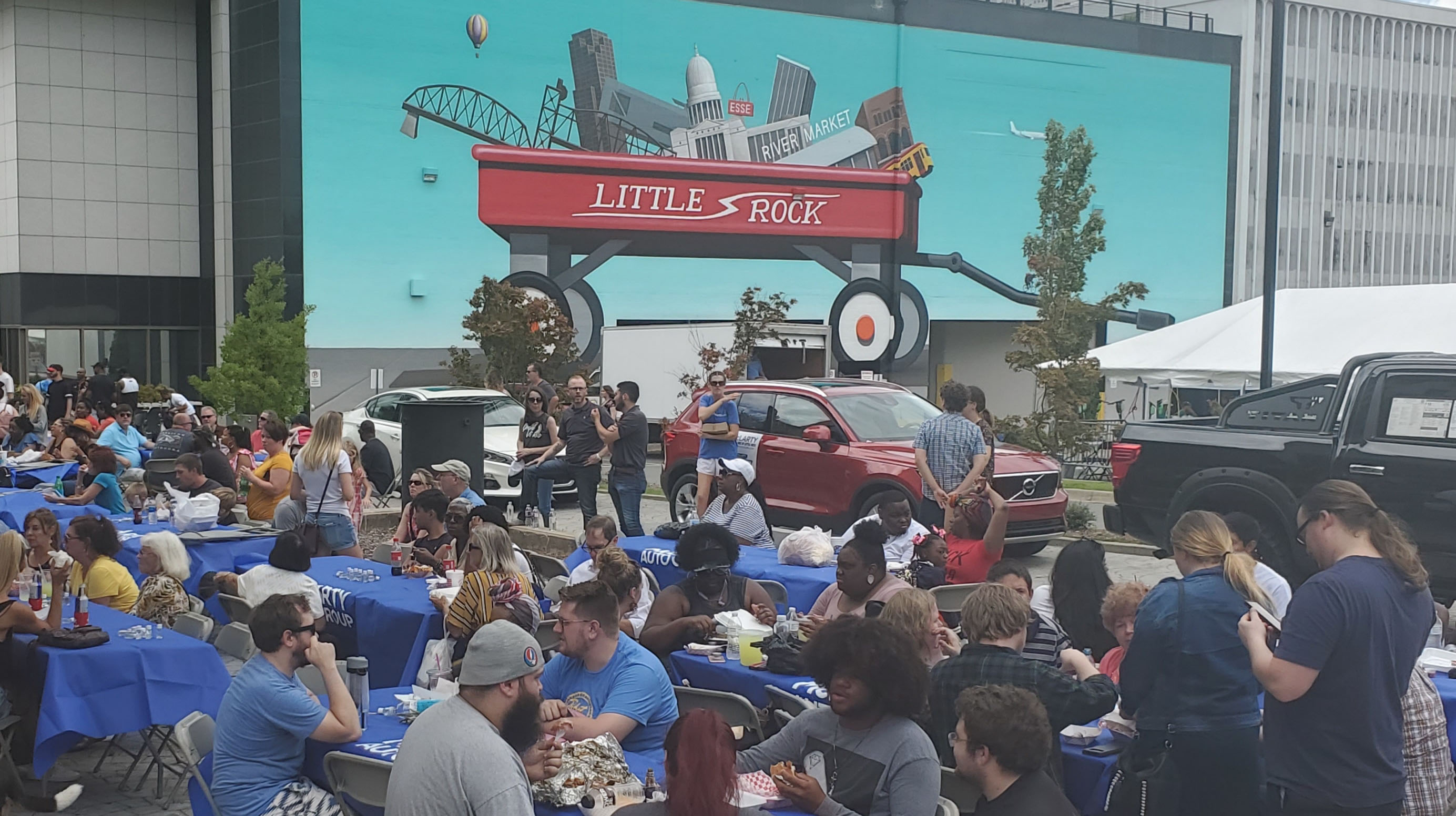 Little Rock hosts annual food truck festival | Delta Digital News Service